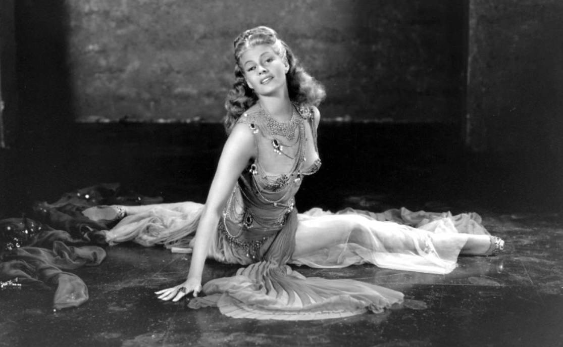 Rita Hayworth Performing The Dance Of The Seven Veils In Salome 1953
