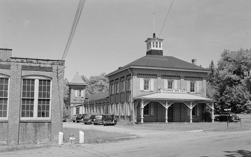 Stunning Historical Photos of Southington, Connecticut from the early 1940s