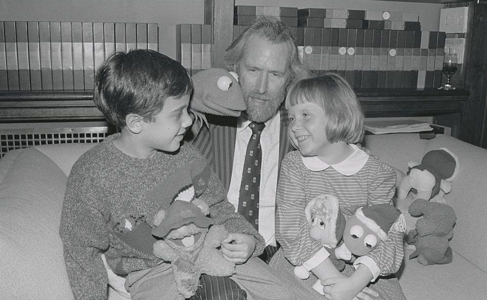 Jim Henson: Life Story and Beautiful Photos of the most Talented Puppeteer