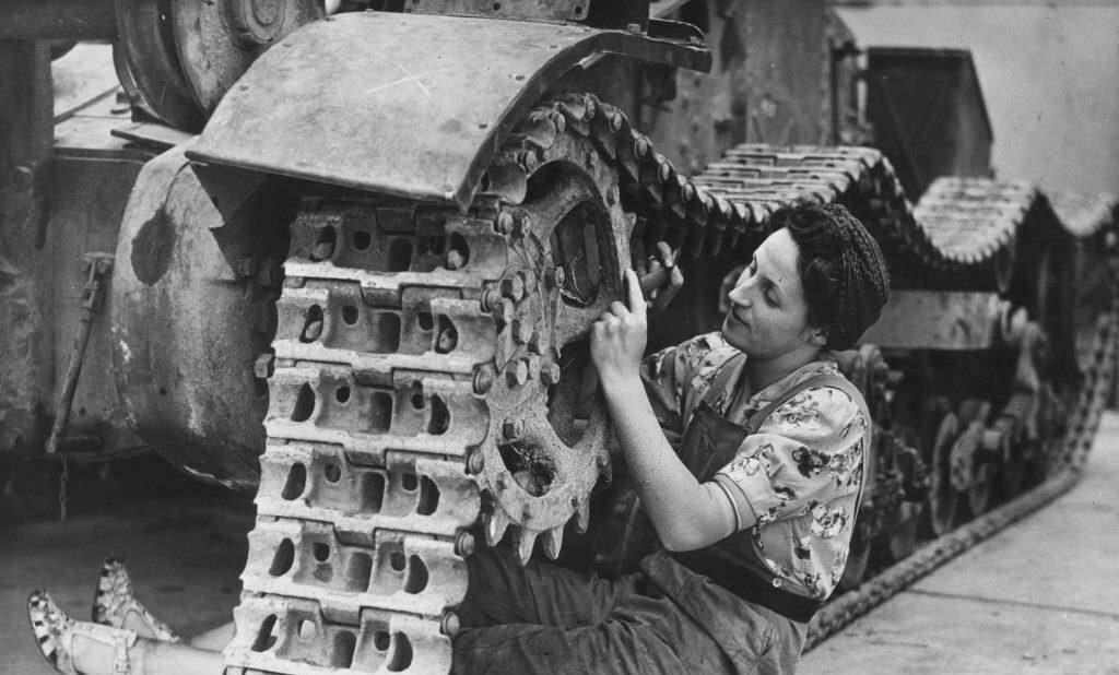 The Women who Kept Britain Going During World War II