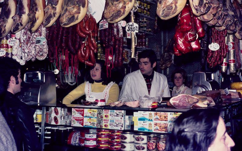 Life of Valencia in 1973 Through These Fascinating Vintage photos
