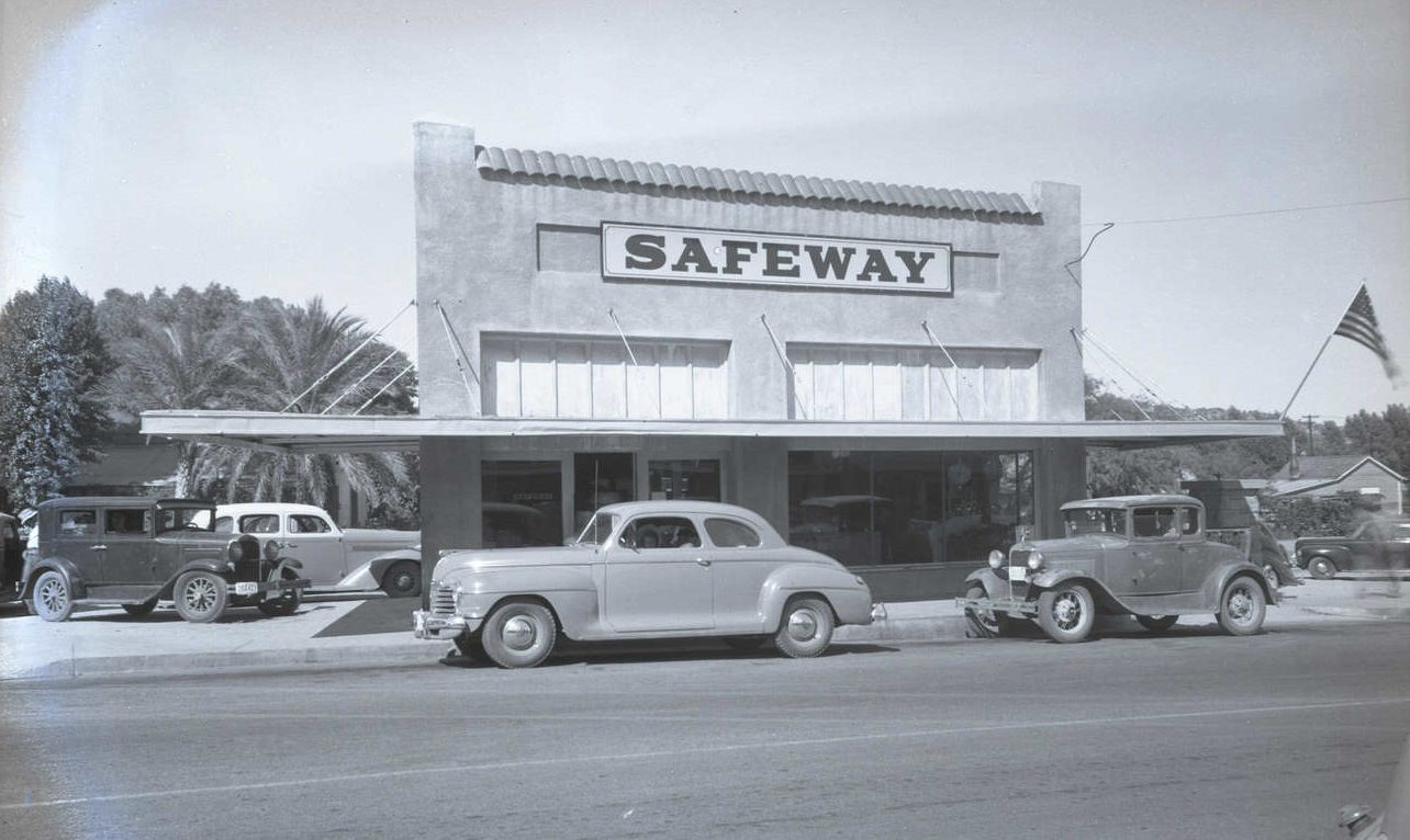 A Visual Tour of Phoenix, Az in 1942 through These Fascinating Photos
