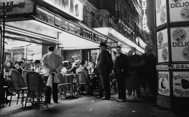 Paris in the 1930s and 1940s: A Journey Through Time with Roger Schall ...