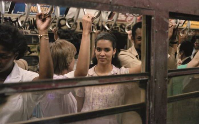 Jamel Shabazz's Captivating Glimpses of New York Subway in the '80s and ...