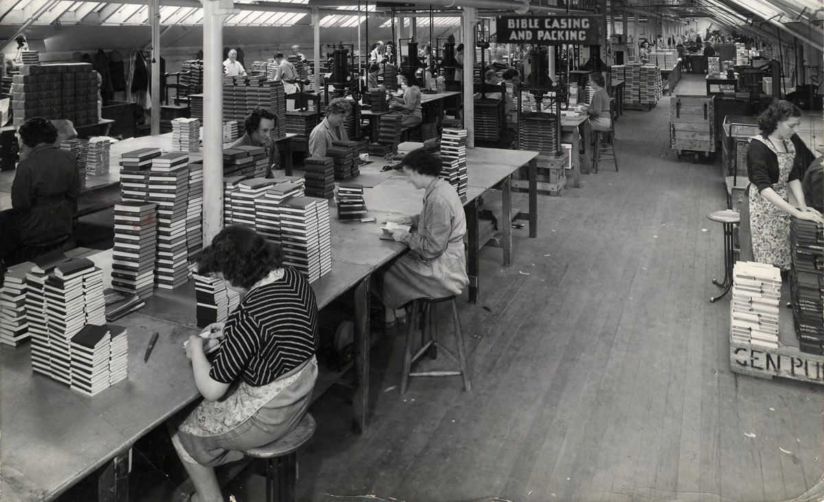 A Glimpse into Glasgow's Bookmaking Past: The Collins Factory in the 1960s