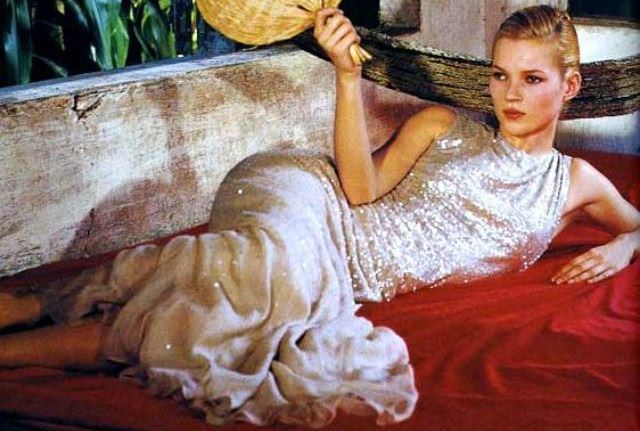 The Azorean Hood: Historical Photos of Portuguese Women in their ...